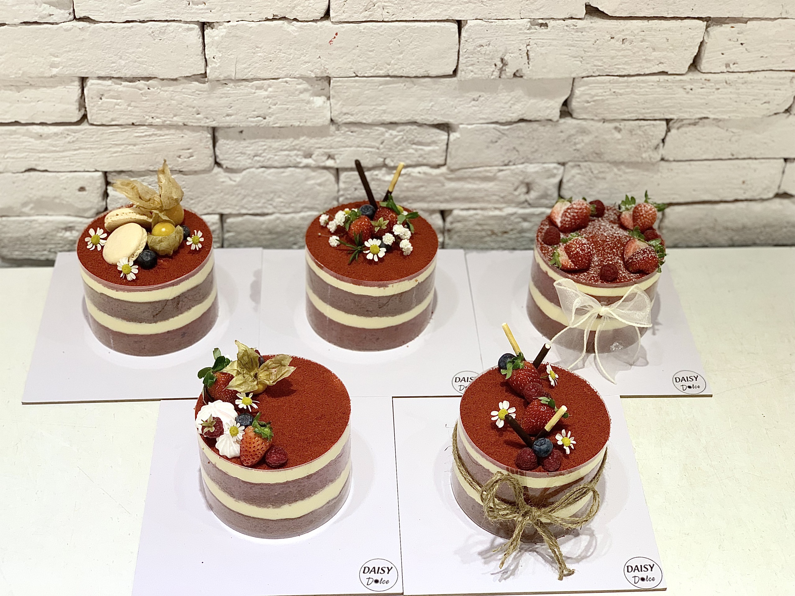 RED17-red velvet - DaisyDolce